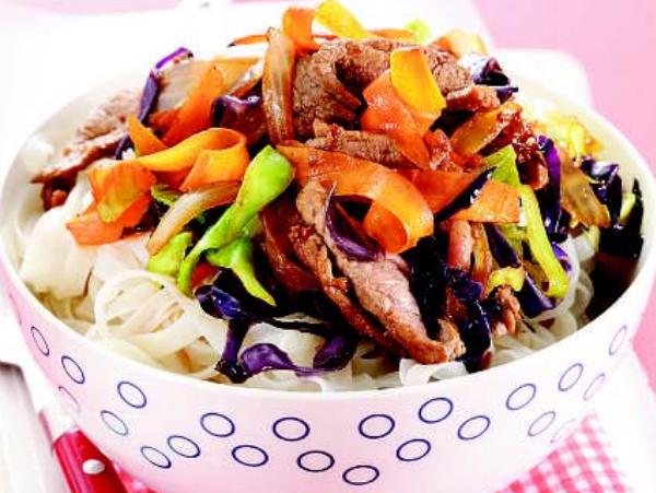 In en om die huis: beesvleis-roerbraai