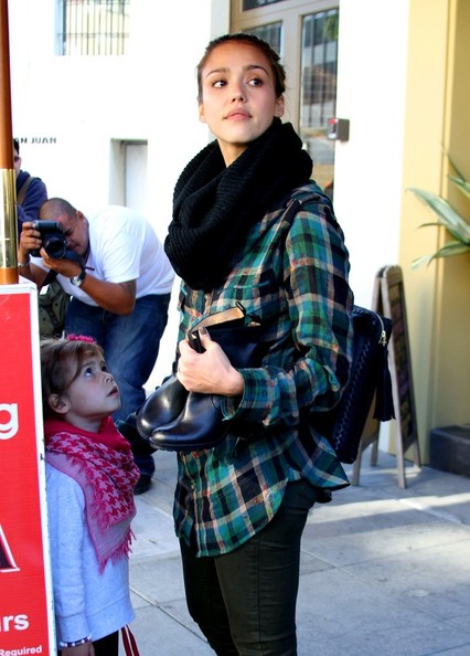 Ayna Söyle Bana: Jessica Alba