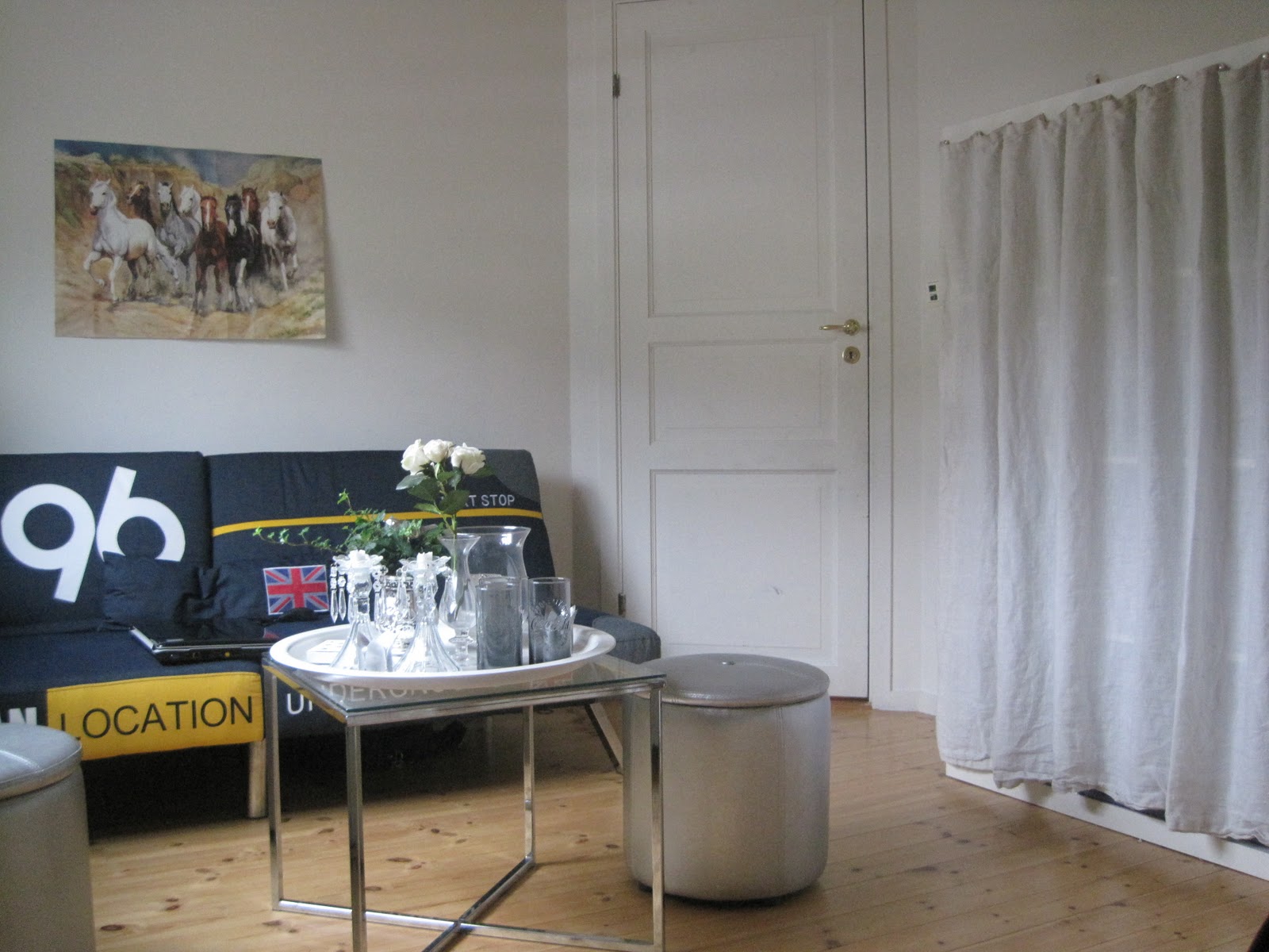 LISEMORSHAVE: Ungdomsrom