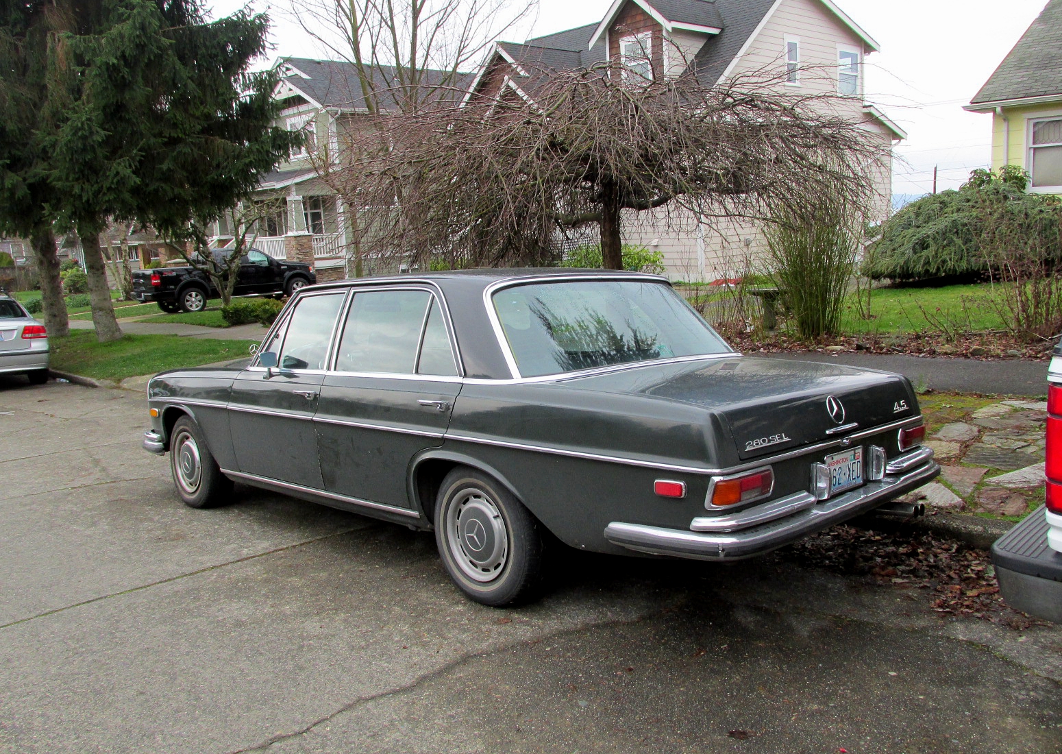 Seattle's Classics: 1972 Mercedes-Benz 280 SEL Sedan