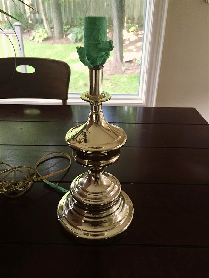 ASHLEY MINNINGS: before & after: DIY white lamp