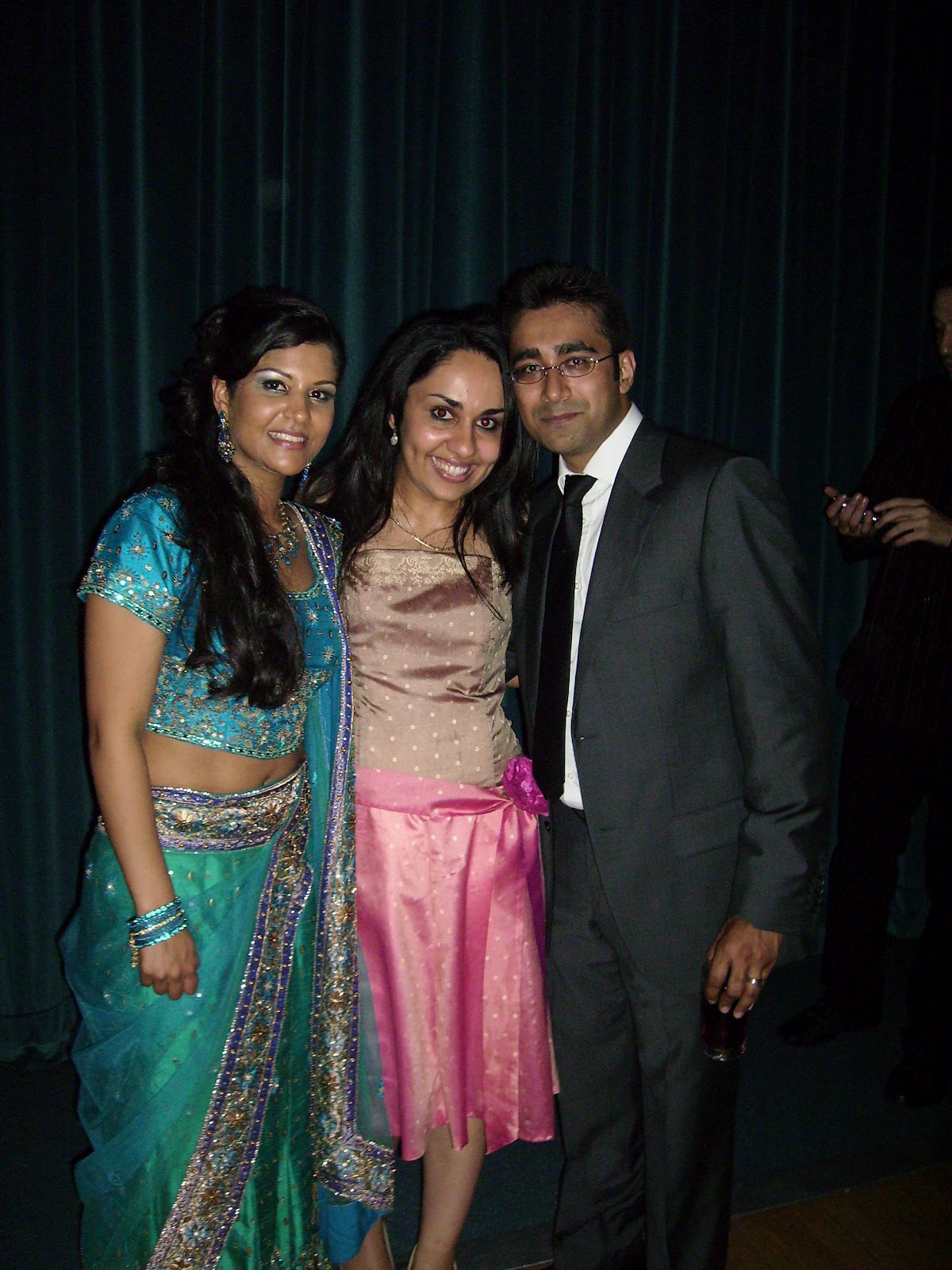 Little Bundy’s recycled and upcycled fashion blog: Upcycling sarees ...