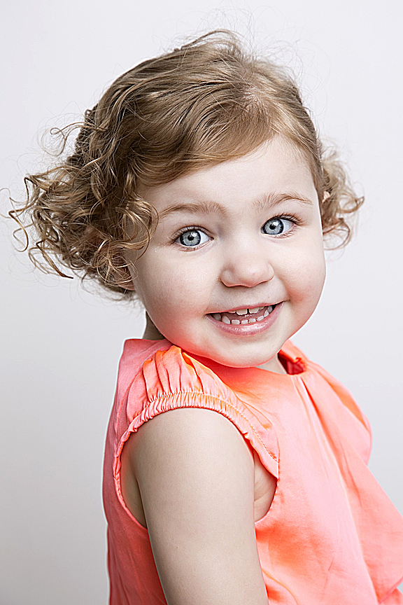 Carolyn's Kids Toronto Model - Carolyns Model & Talent Agency