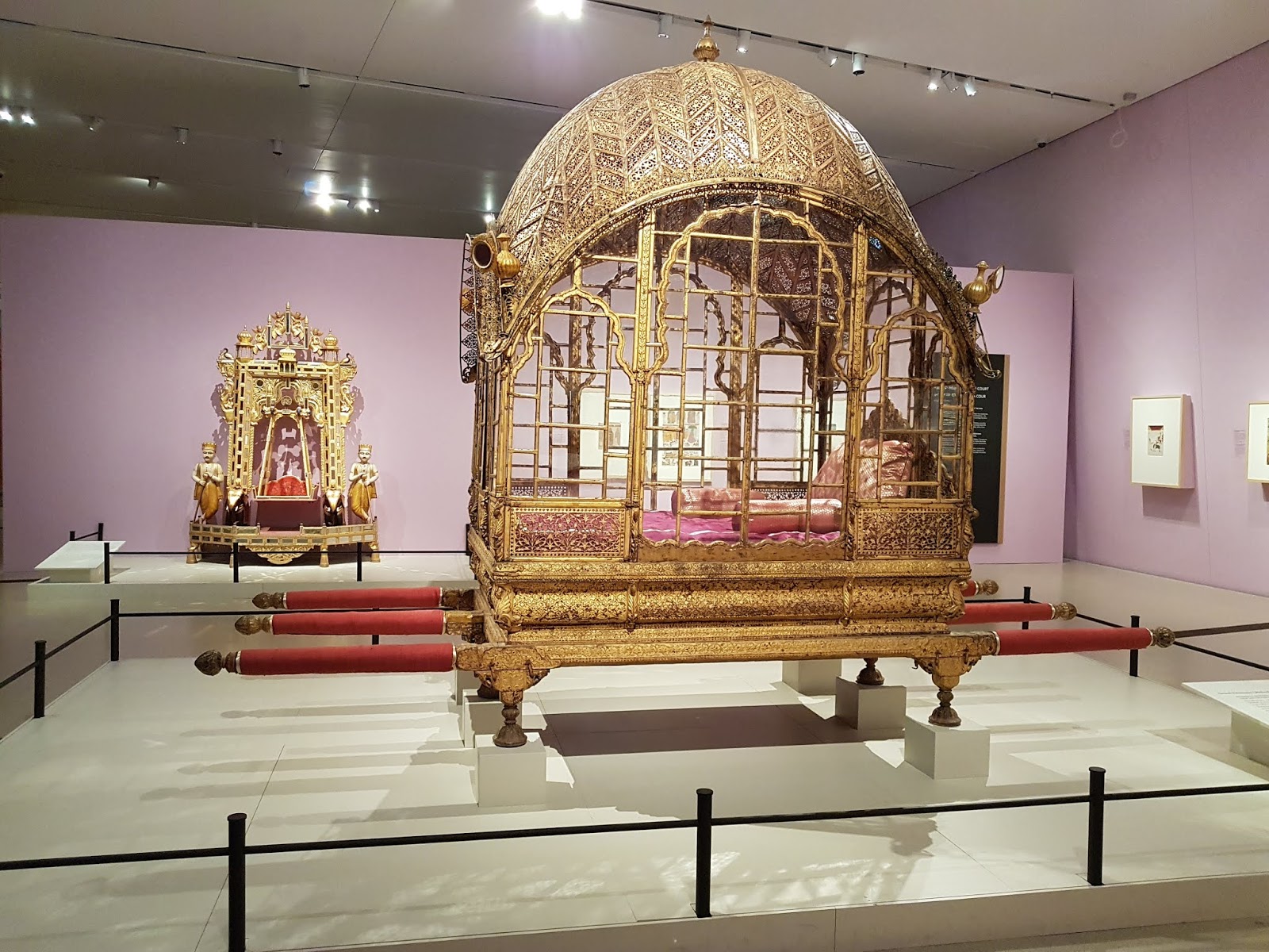 JUNK BOAT TRAVELS: Treasures of a Desert Kingdom