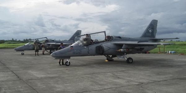 Philippine Aermacchi S-211