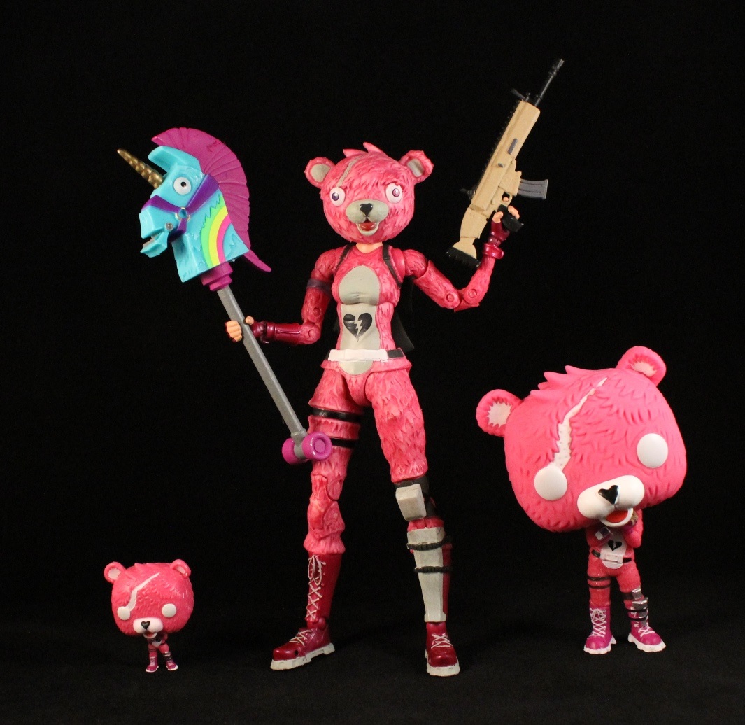 She's Fantastic: Fortnite - CUDDLE TEAM LEADER!