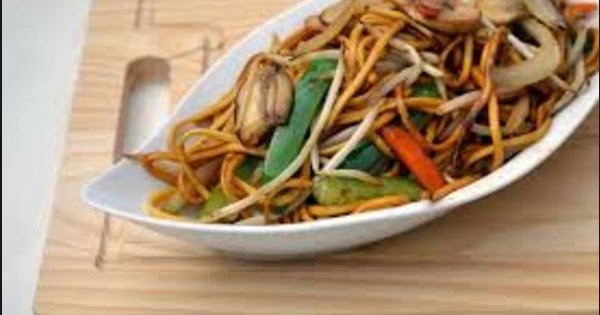 Mixed Vegetables Chow Mein Recipe | Foodies Box