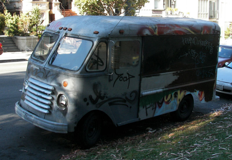 California Streets: San Francisco Street Sighting - 1965 Grumman-Olson ...