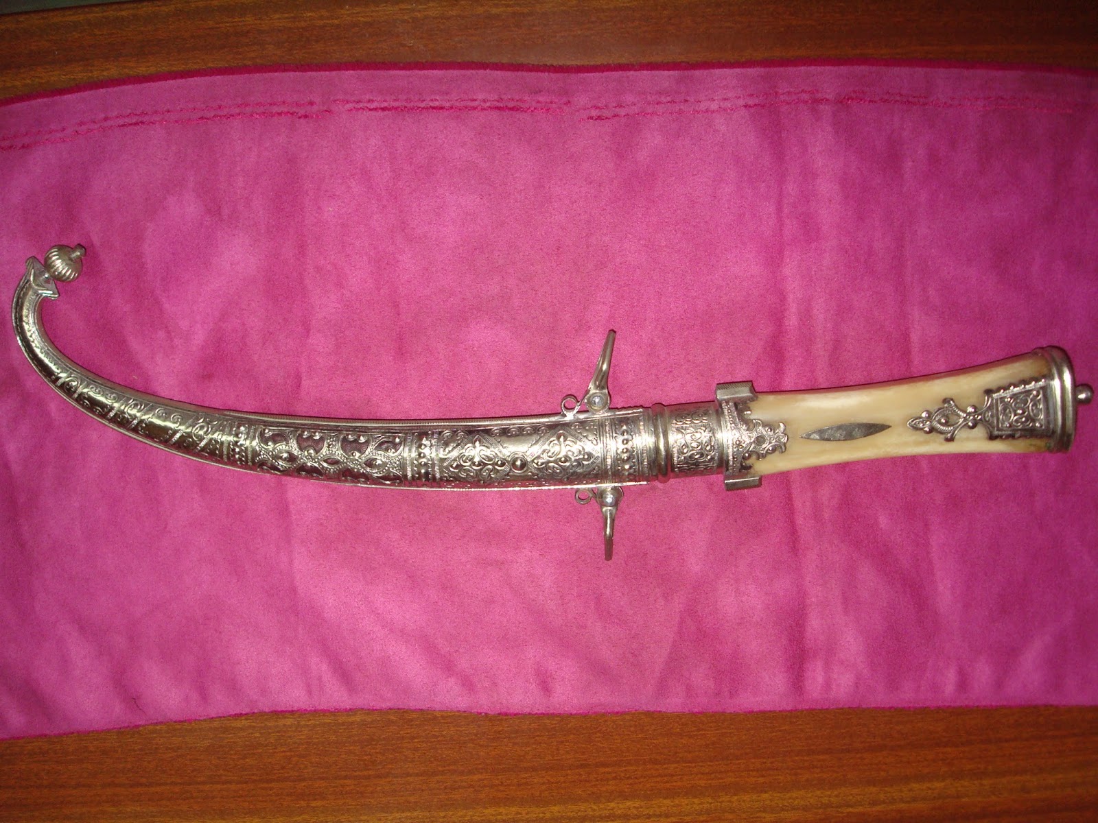 Moroccann Dagger: Moroccan Dagger