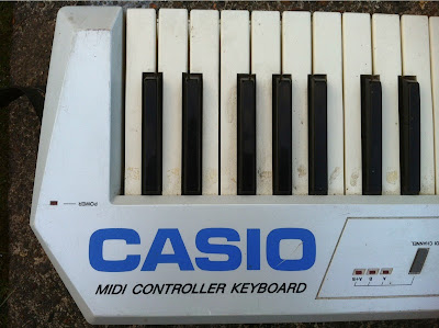 MATRIXSYNTH-B: Casio AZ 1 Keytar