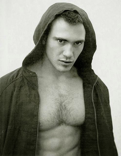 Eric Nies's Instagram, Twitter & Facebook on IDCrawl