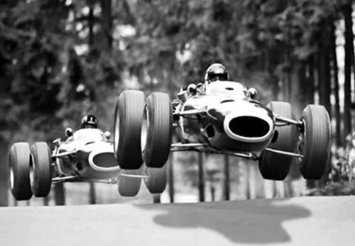 SILENT ECHOES: FORMULA 1 NOSTALGIA PART DUEX