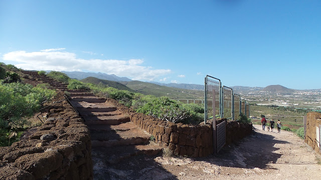 Kult- und Ausgrabungsstätte „Cuatro Puertas“