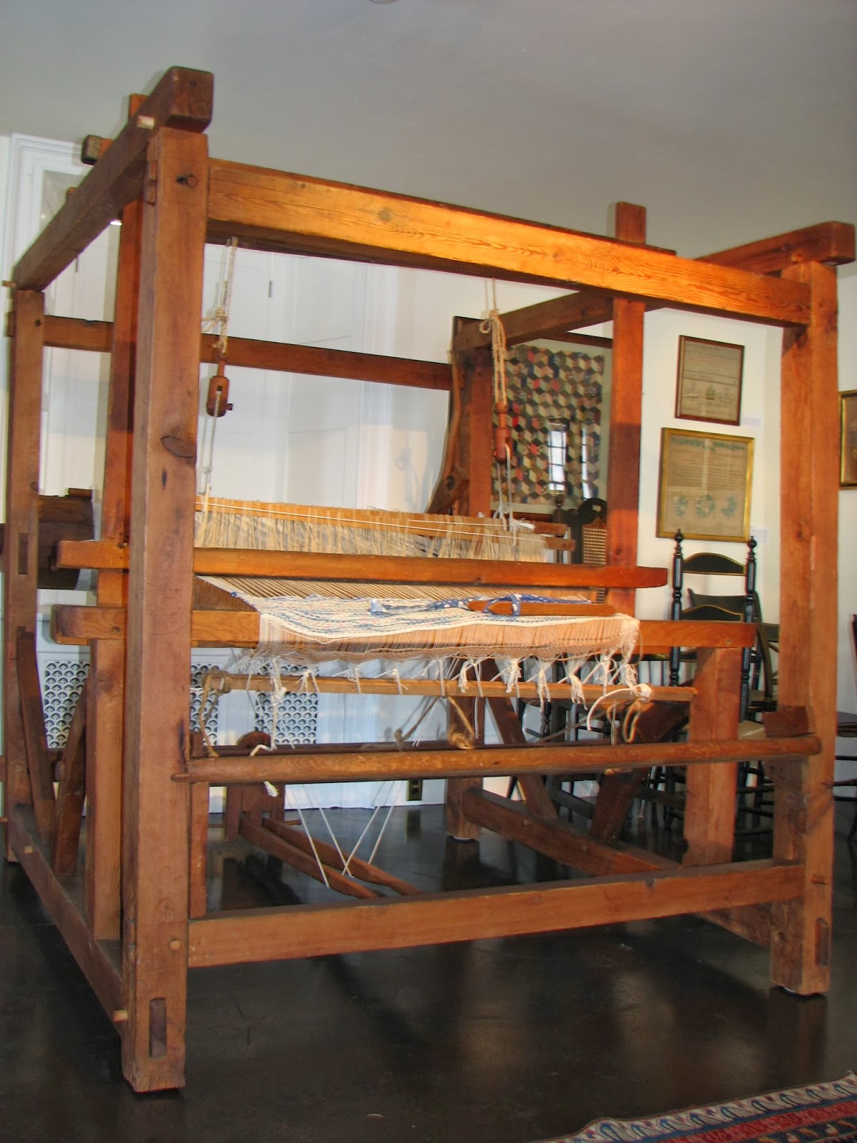 Alice News: Busy Hands - The Barn Frame Loom