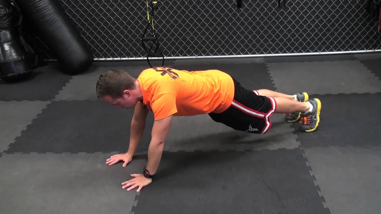 Strength Training Without Weights Bodybuilding Guide strength-training-without-weights-bodybuilding-guide