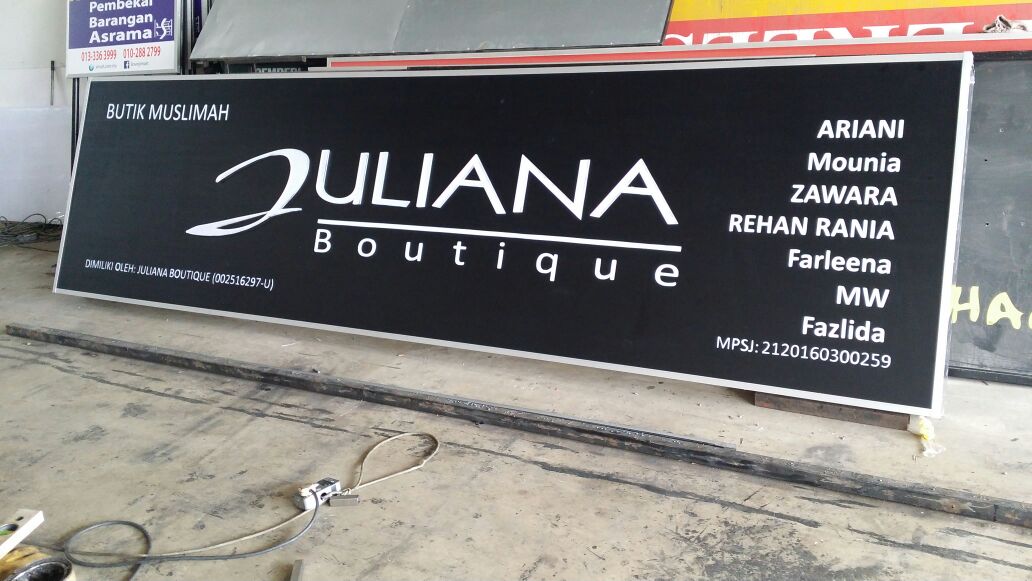 Signboard Murah: PEMASANGAN SIGNBOARD JULIANA BOUTIQUE- Lestari Perdana ...