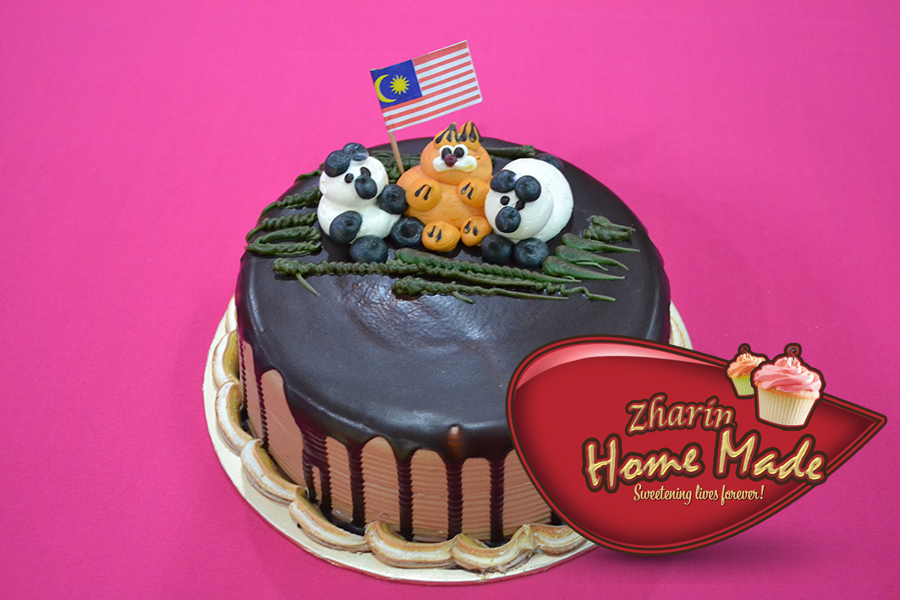 Zharin Home Made: Merdeka Cake Design