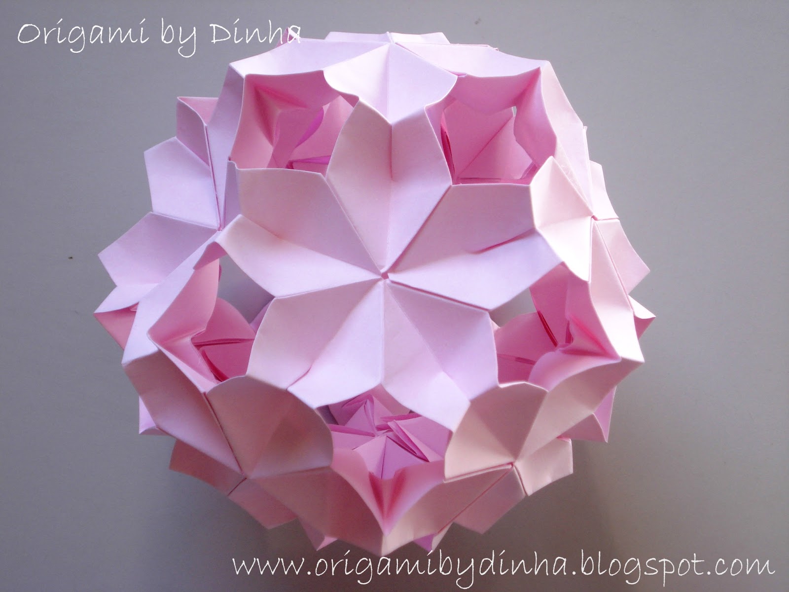Sakuradama | Origami by Dinha