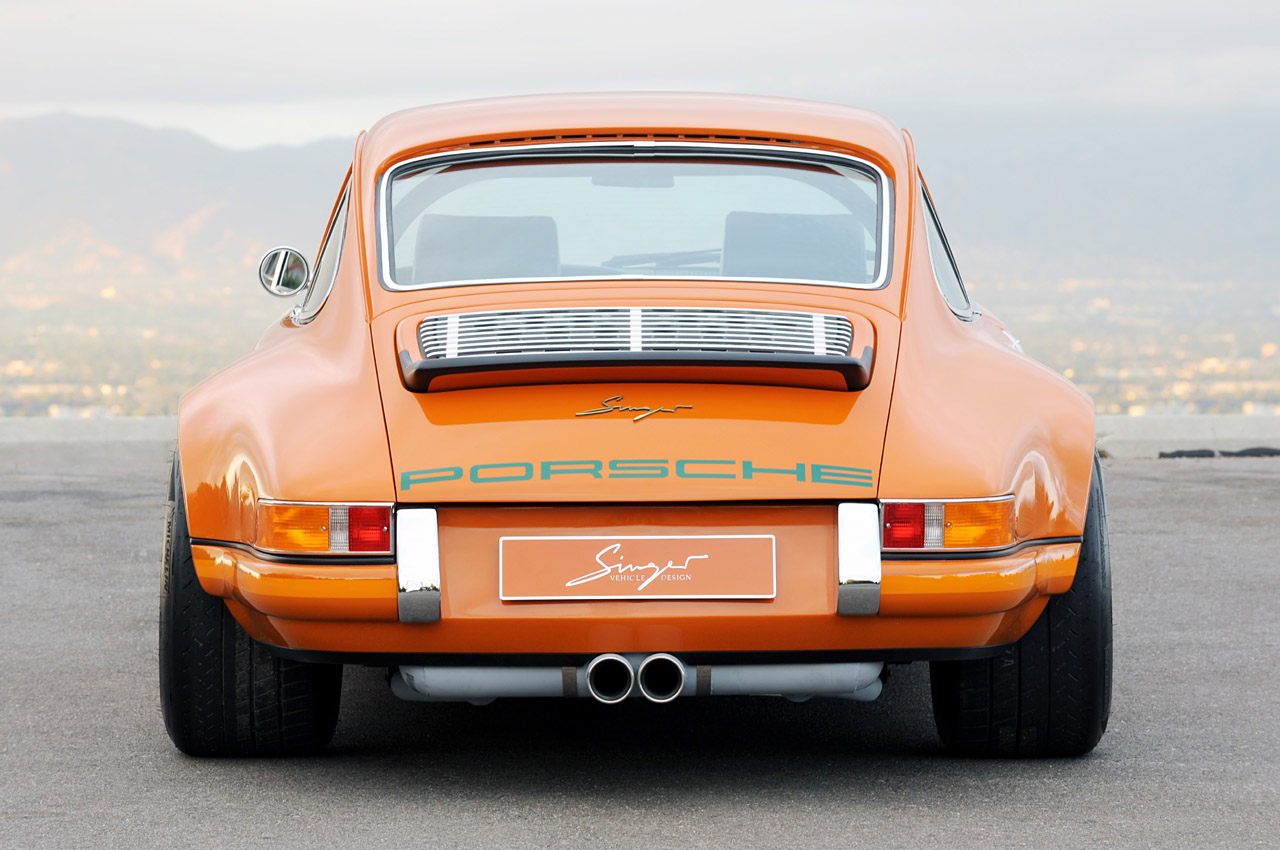 Porsche 911: Porsche 911 by Singer
