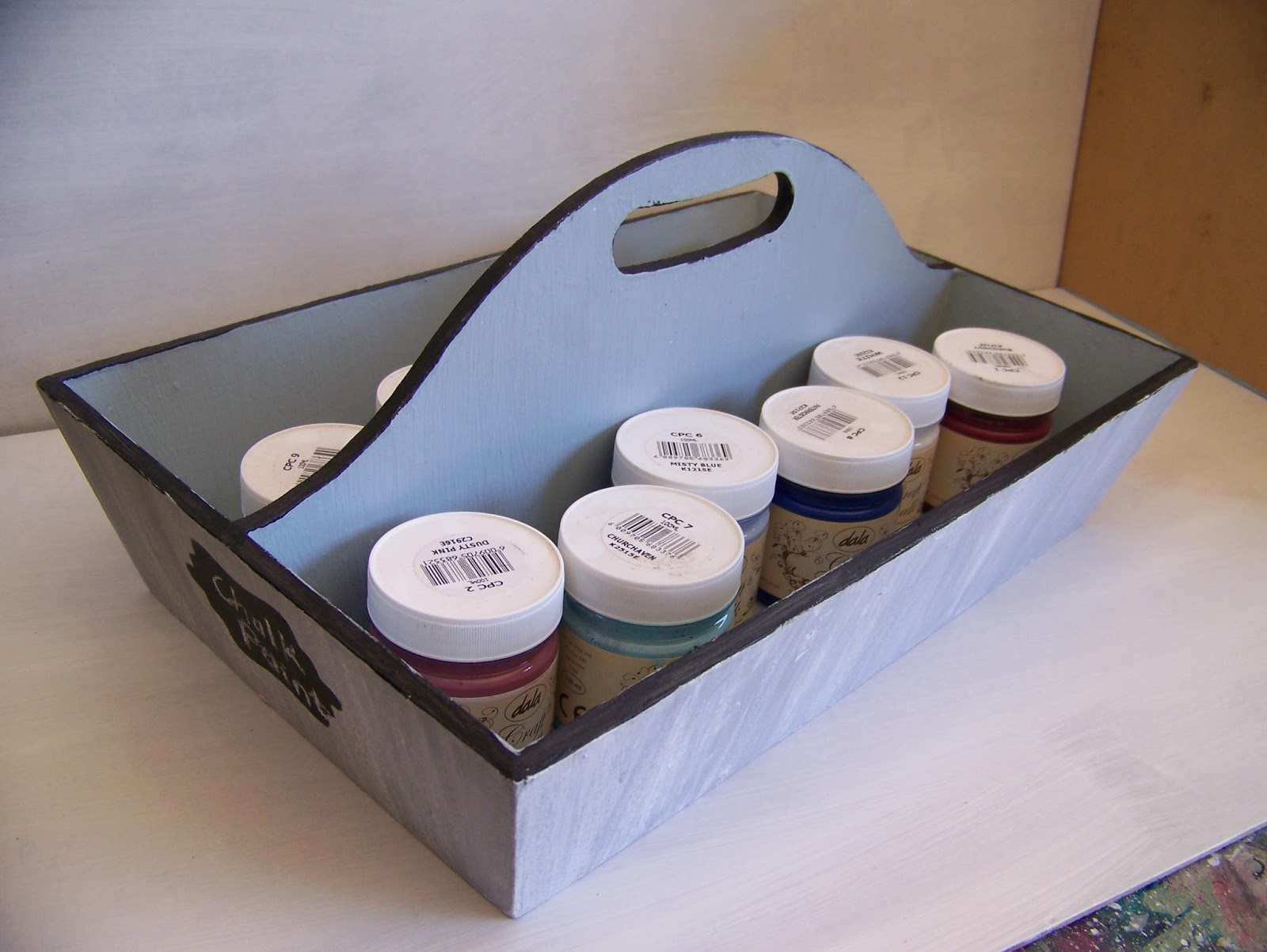 A Pretty Talent Blog: Painting A Caddy Using Chalk Paint With A Wax ...