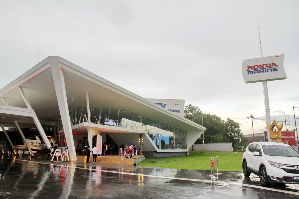 ภูเก็ตธุรกิจ: NPSK MARINE ทุ่ม 300 ล. เปิด “ฮอนด้ามารีนภูเก็ต”