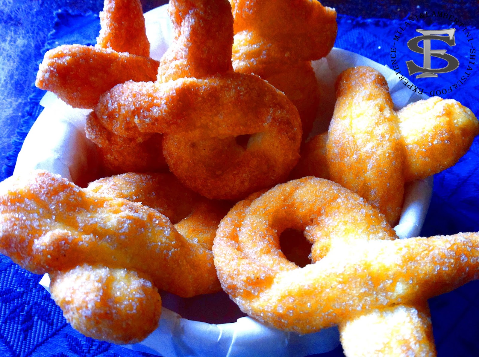 SHIATSU & FOOD EXPERIENCE : MINI LIEVITATI: I TORCETTI