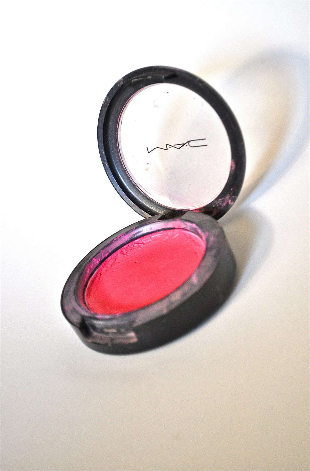 How to Fix Broken Makeup in 5 Minutes... Really!