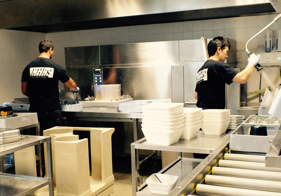 Pekerjaan Steward Hotel - Dunia Belajar