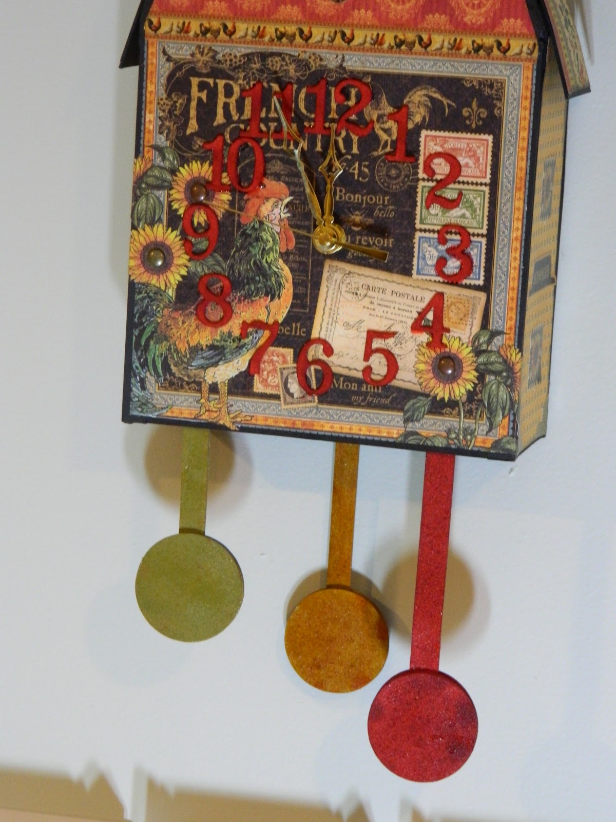 SHARI'S CREATIONS WITH THE CRICUT (CRICUTROOKIE): Pendulum clock from ...