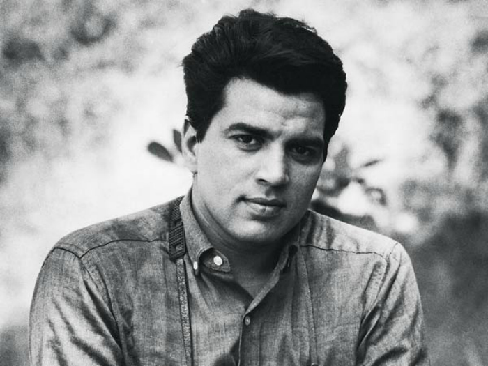 Dharmendra Biography, Profile, Photos, Birthday, Height, Age, Wallpapers