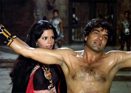 Shirtless Bollywood Men: Dharmendra