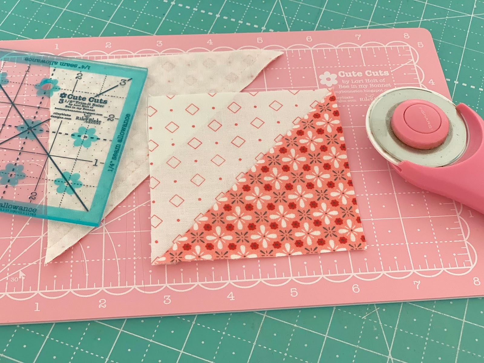 Bee In My Bonnet: Vintage Block Along - Block Ten - Quilting Bee Block ...