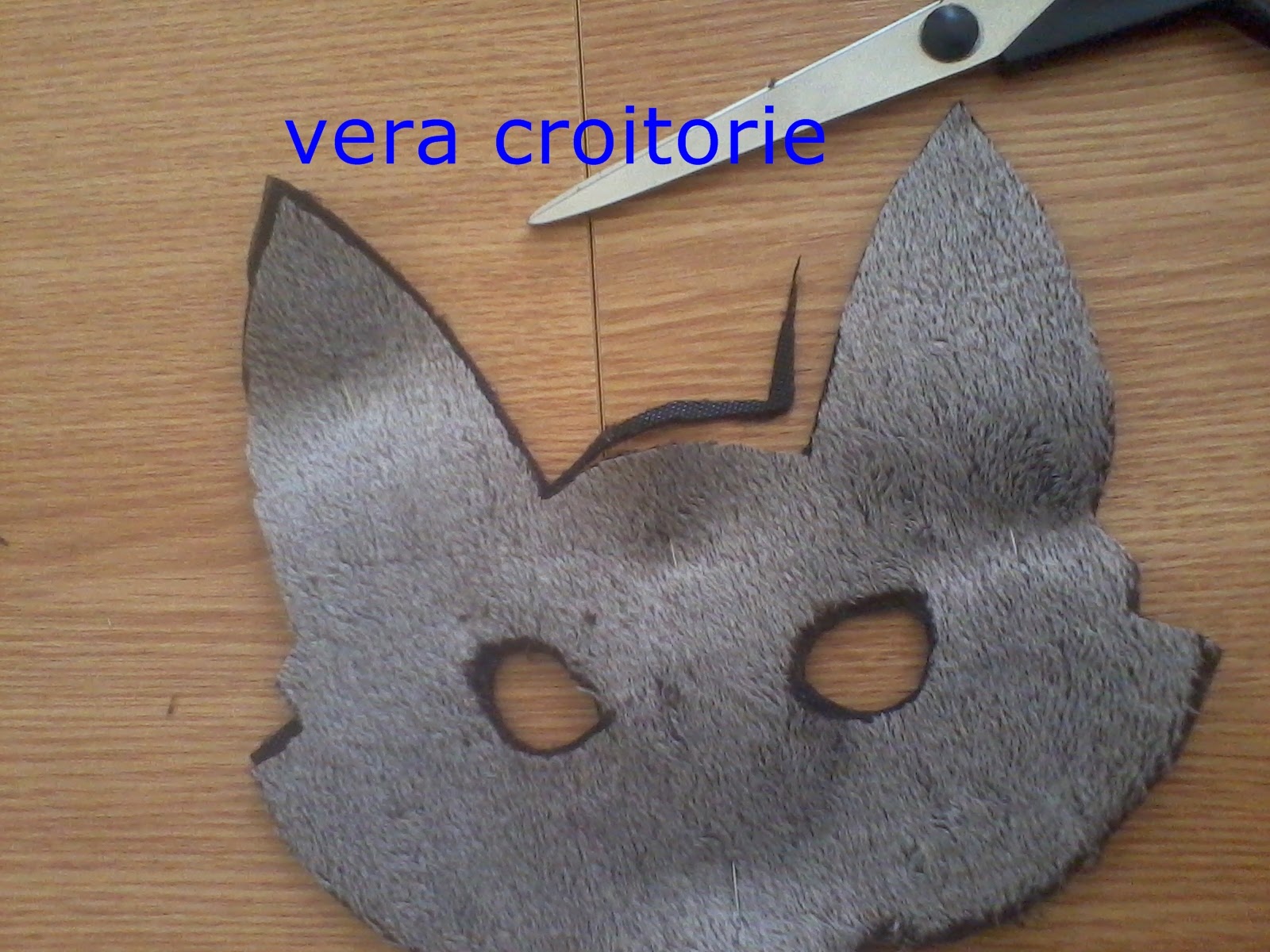 vera croitorie: MASCA DE LUP- COSTUM DE LUP