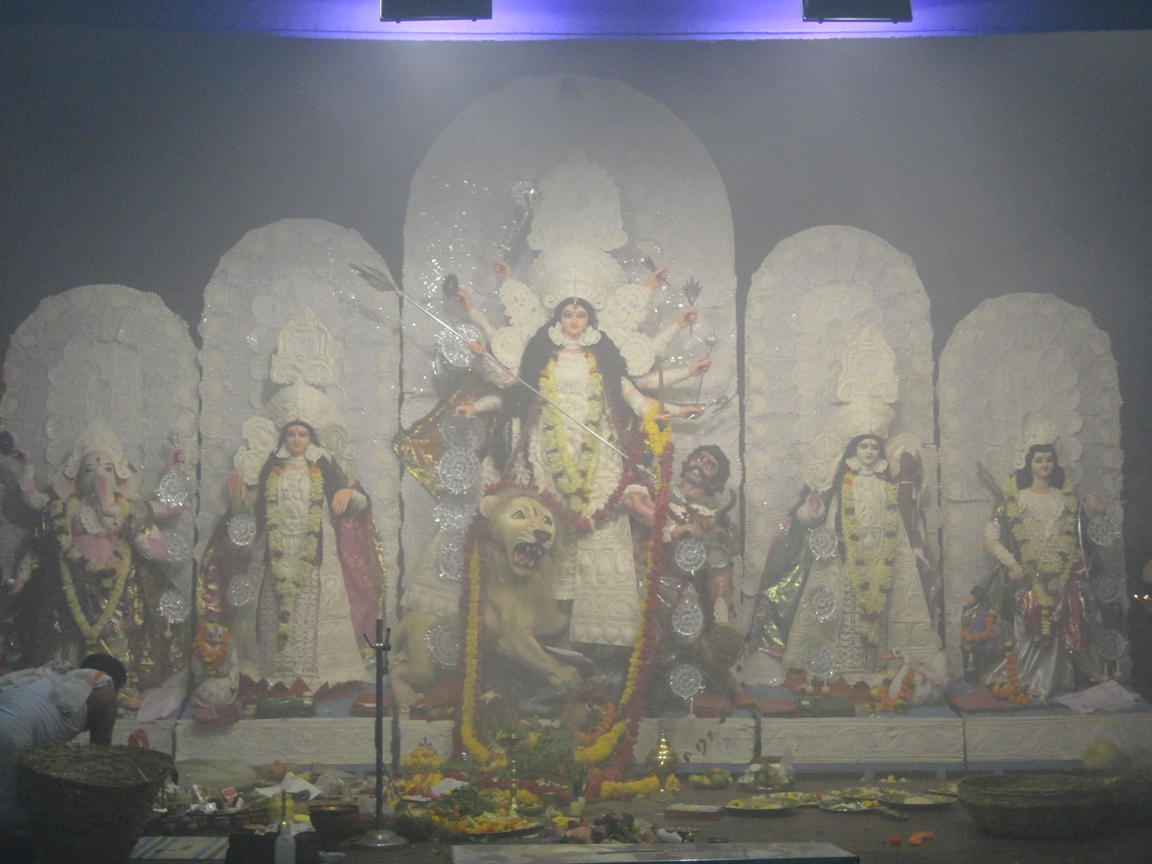MULUND DURGA PUJO, Kalidas Natya Mandir Complex, MULUND WEST