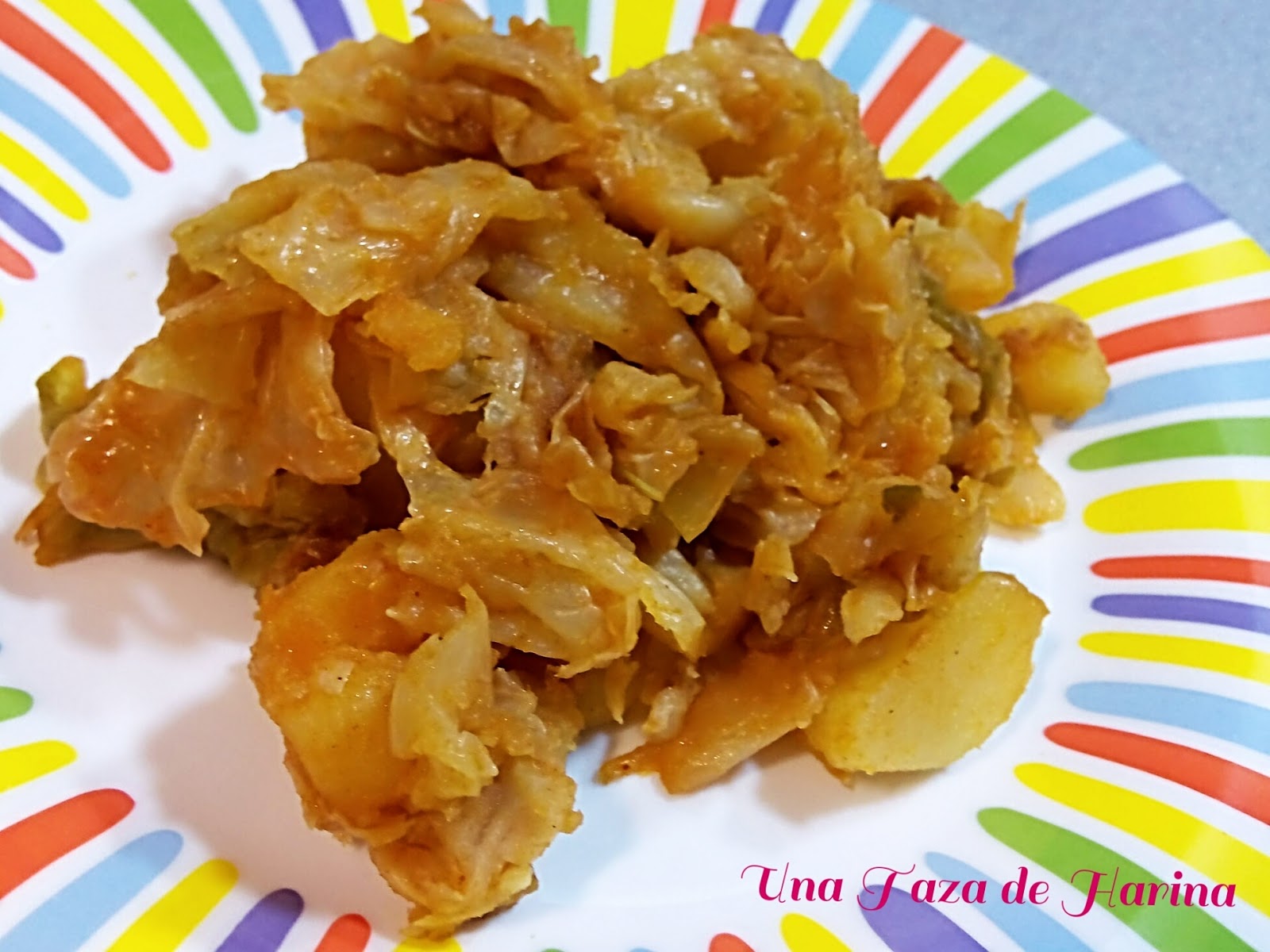 Una taza de harina: Repollo con Patatas