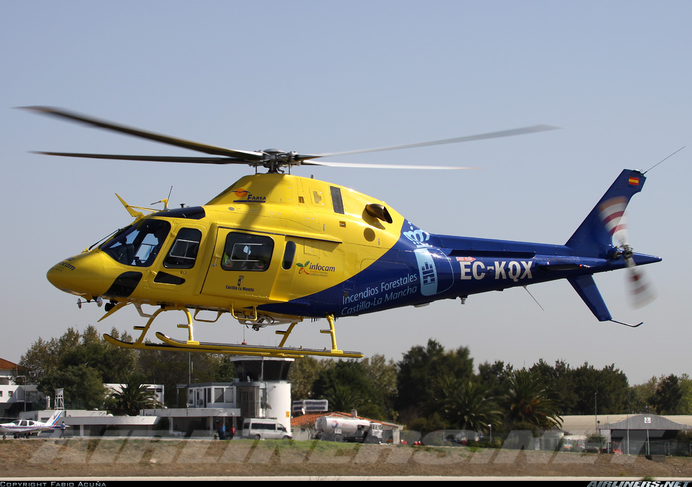 Aviación Civil Uruguaya: Llegó a Adami el Augusta Westland AW 119 Koala ...