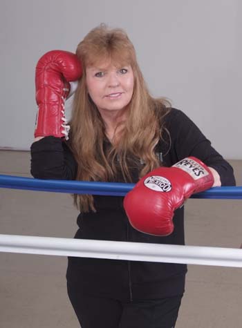 Female Boxing Now!: For Fans of Female Boxing