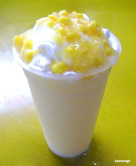 Love Singapore Food: Rong Hua Milk Corn Shake