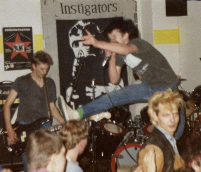 Candid Snapshots of ’80s Punk Culture Through an Amazing Instagram ...
