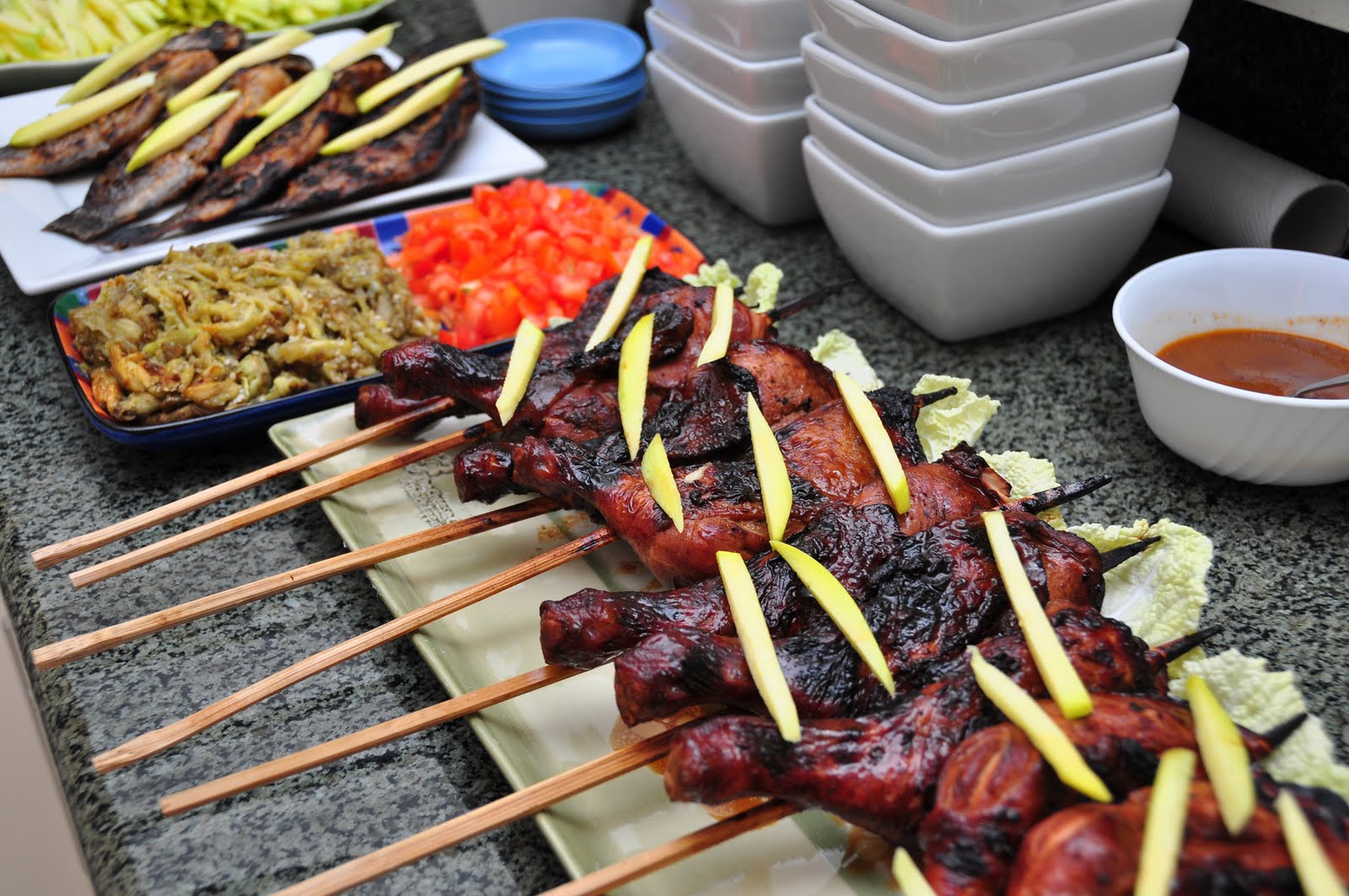 Le fang, le kwatsa!: Filipino buffet at home