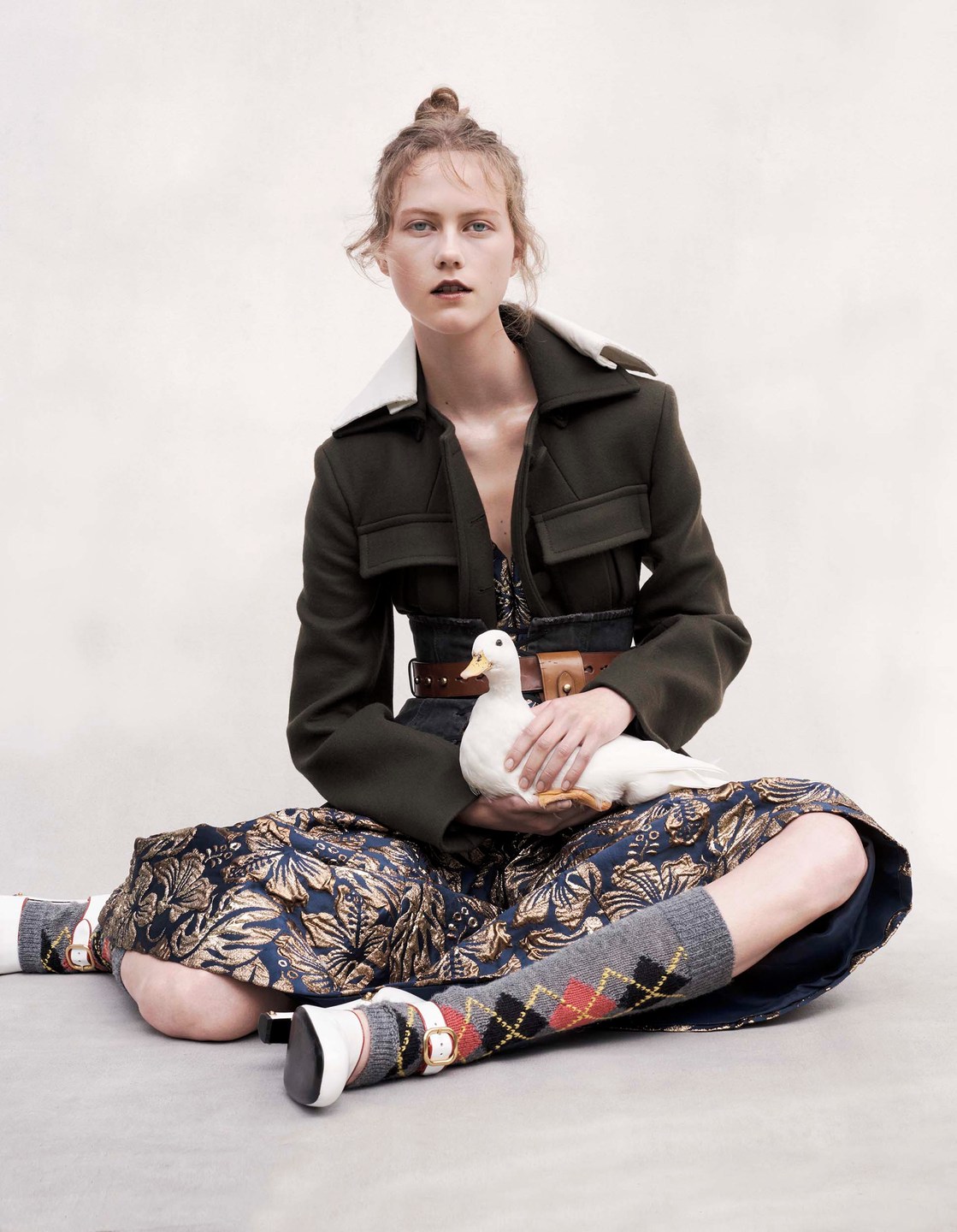 Julie Hoomans The Violet Book Fall/Winter #6 2016 by Liz Collins