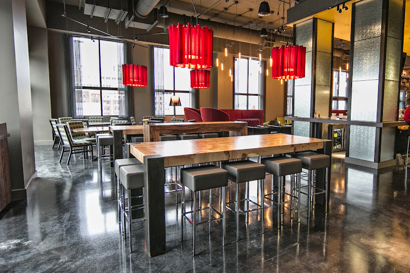 Eight Up : Concentrics Restaurants