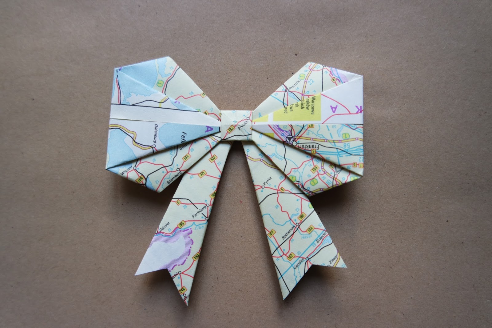 Origami Bow Video Tutorial | Selbermacher-Atelier