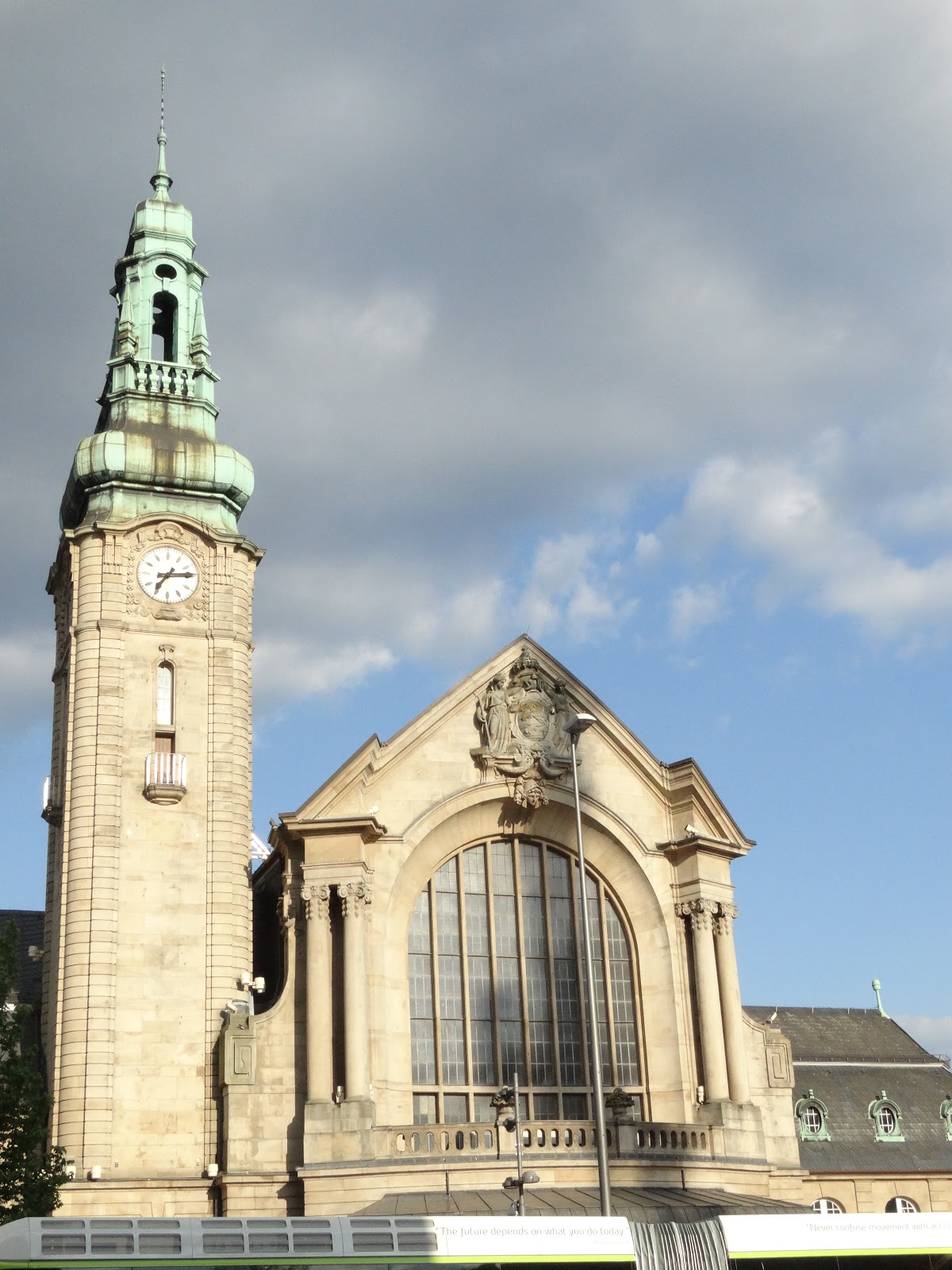 Corina Moscovich: Déi wichtegst fester, bräich an traditiounen zu ...