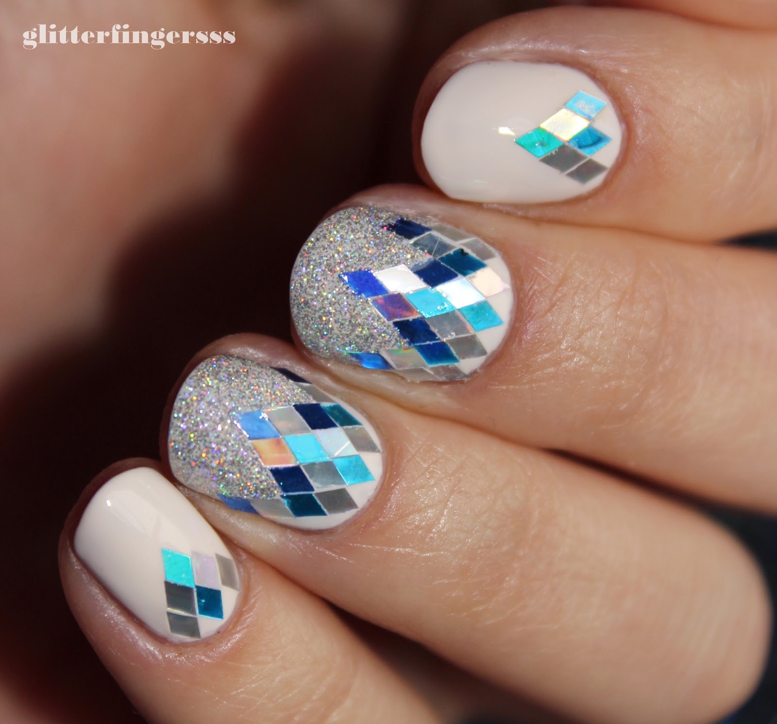 Bling-bling ~ Glitterfingersss in english