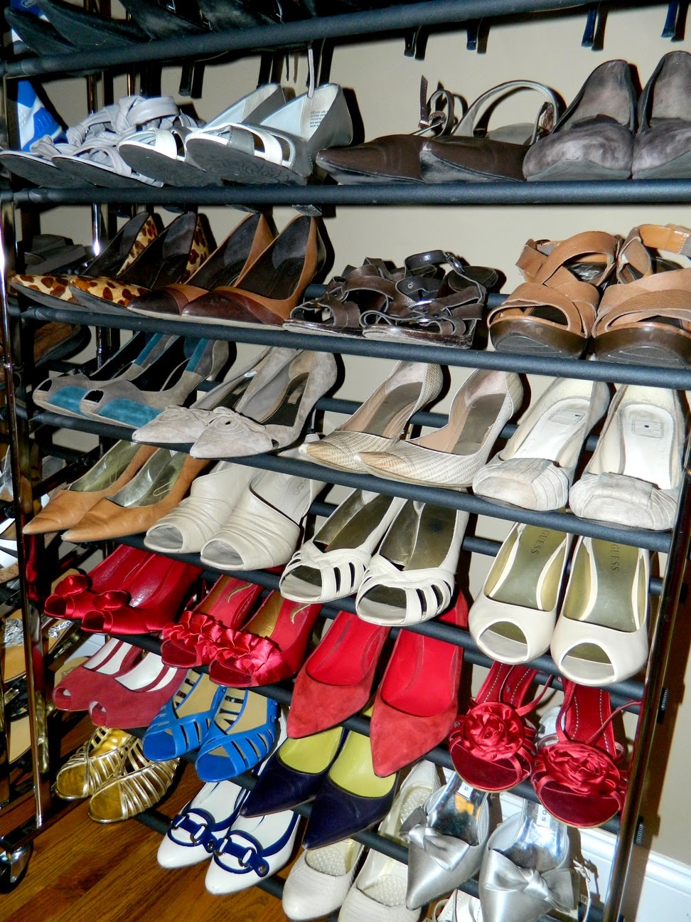 faithhomeandlove: Goody Two-Shoes