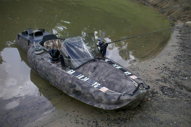 Q. DESIGNS: Mokai - Jet Propelled Kayak