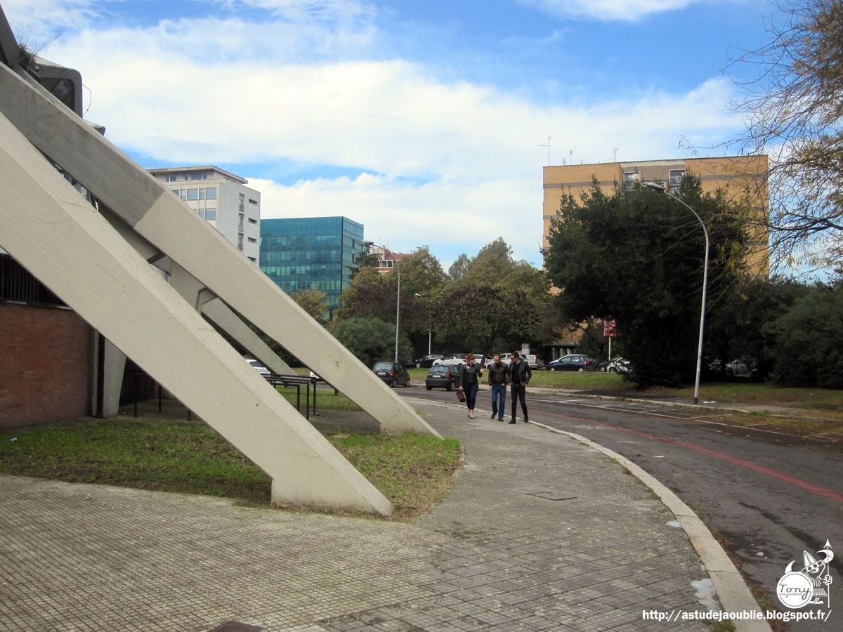 Rome - Palais des Sports, Village Olympique - P. L. Nervi