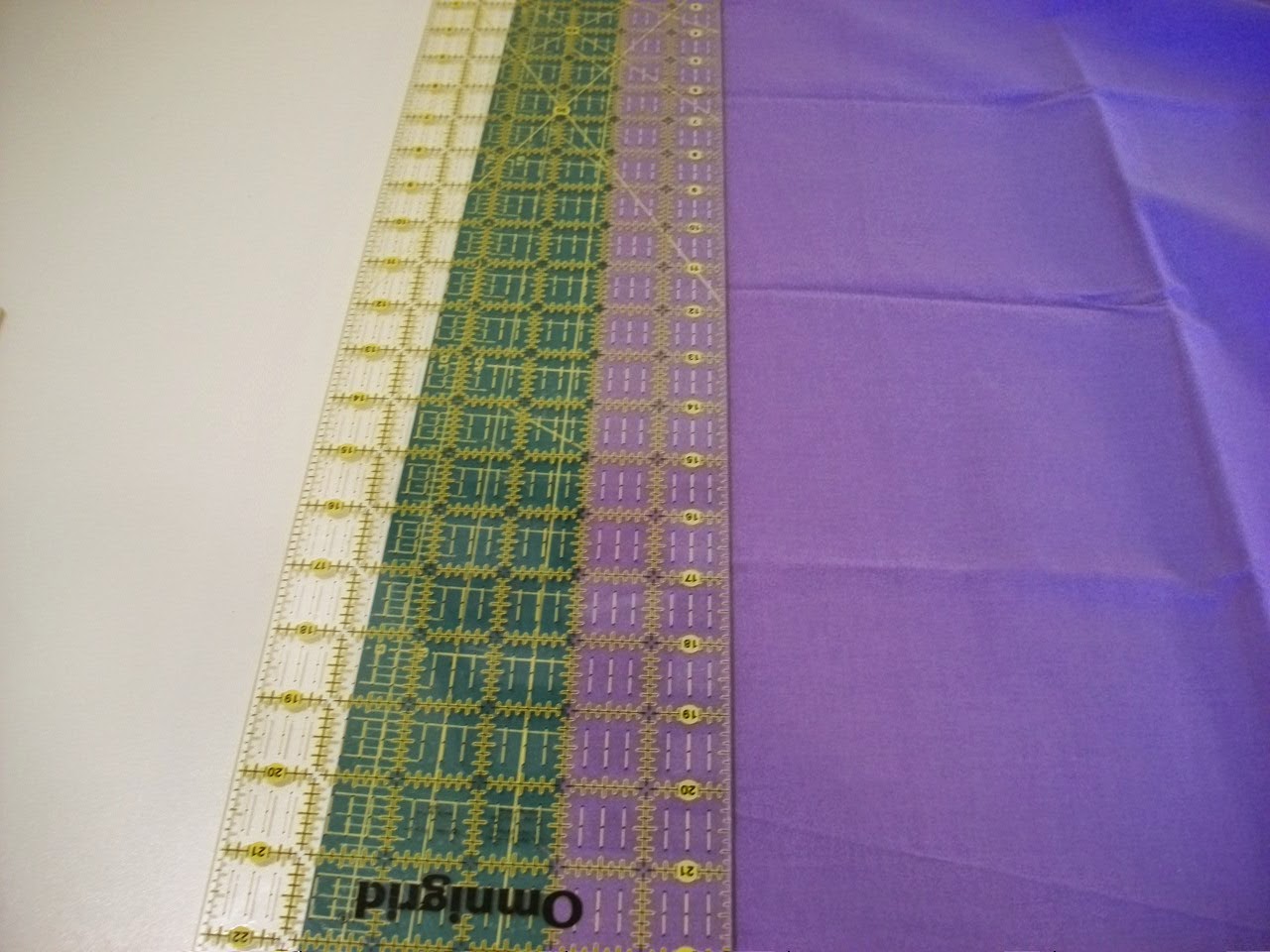 By Your Hands: Needles-n-Pins Stitcheries: Sewing Tips