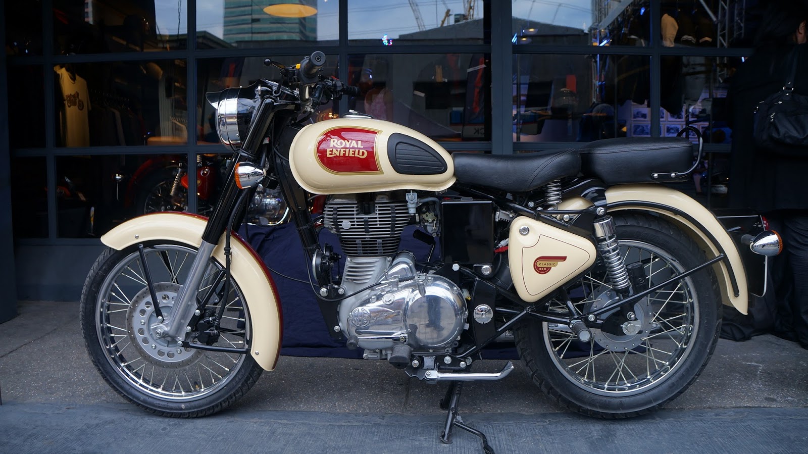 Royal Enfield Holds Grand Opening of its First Exclusive Store in ...